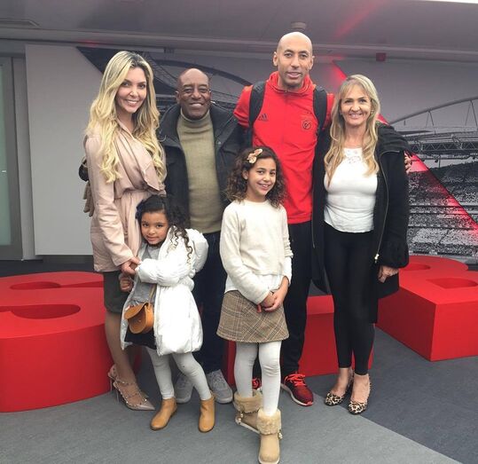 Mulher de Luisão: rumores de gravidez - Celebridades - FLASH!