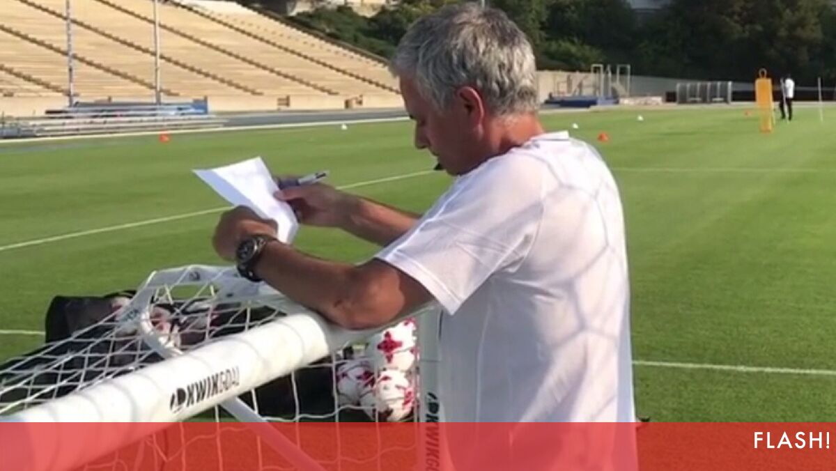 Mourinho regressa ao trabalho - FlashTv - FLASH! Mourinho regressa ao trabalho - FlashTv - FLASH!