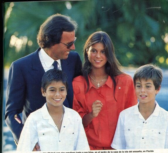 Isabel Presley: a rainha das plásticas celebra 67 anos - Celebridades ...