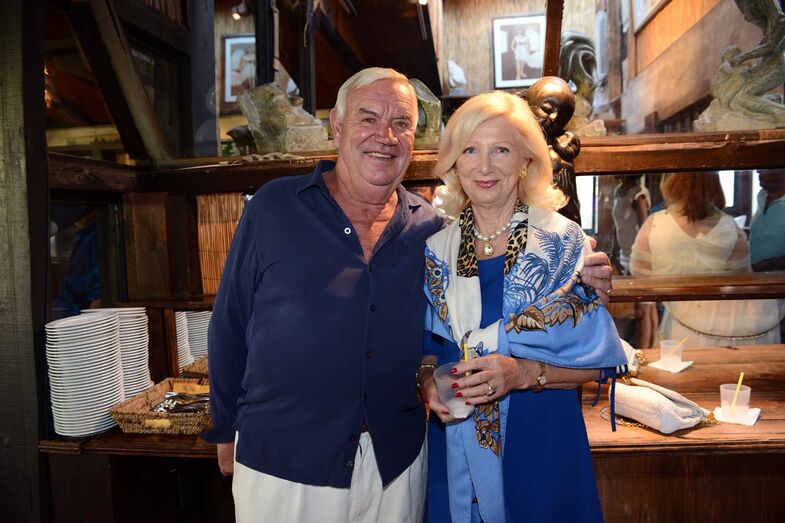 Cronista social Abel Dias celebra 69.º aniversário entre muitos amigos ...