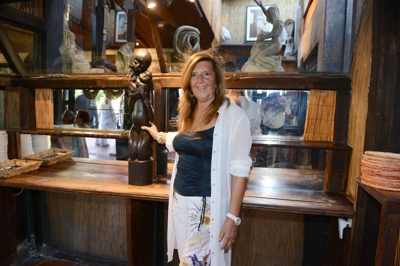 Cronista social Abel Dias celebra 69.º aniversário entre muitos amigos ...