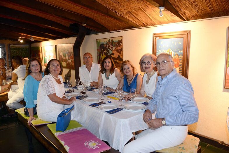 Cronista social Abel Dias celebra 69.º aniversário entre muitos amigos ...