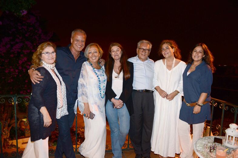 Cronista social Abel Dias celebra 69.º aniversário entre muitos amigos ...