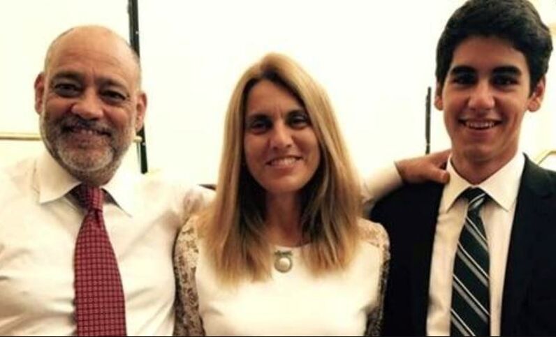 A "família" secreta do bispo Macedo - Flashes - FLASH!