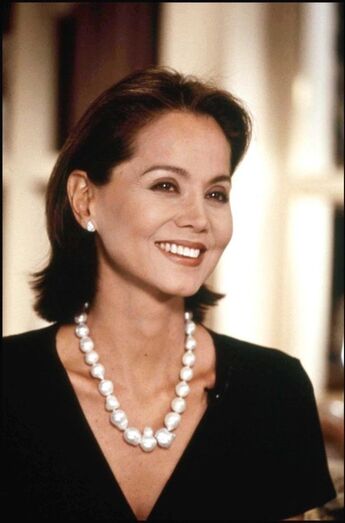 Isabel Presley: a rainha das plásticas celebra 67 anos - Celebridades ...