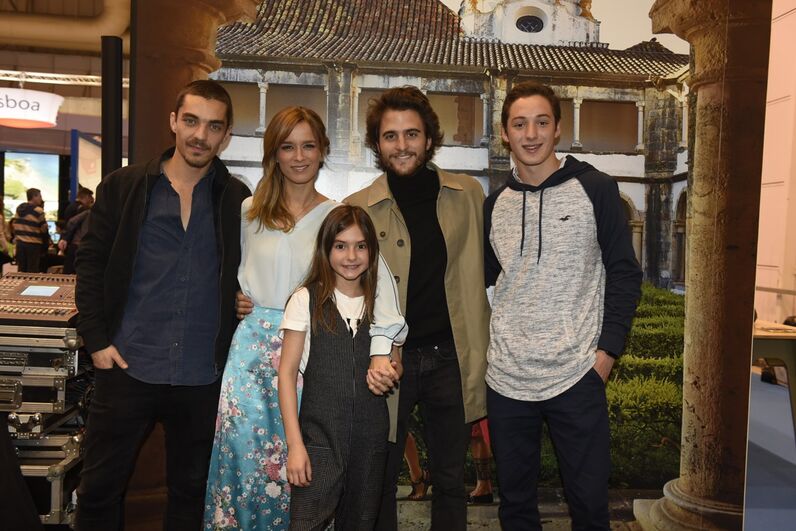 Atores da SIC juntos na festa da segunda temporada da novela 'Paixão ...