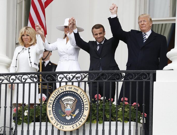 Duelo de estilo: Melania Trump arrasa Brigitte Macron - Estilo - FLASH!