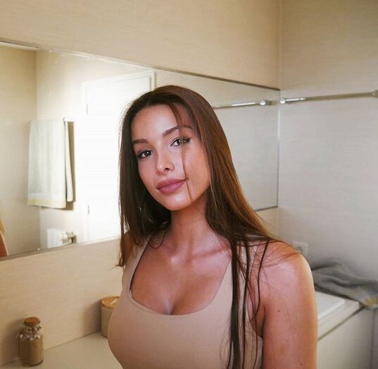 Curvas de Inês Sofia Monteiro dão nas vistas na estreia de 'Vidas Opostas' - Celebridades - FLASH!