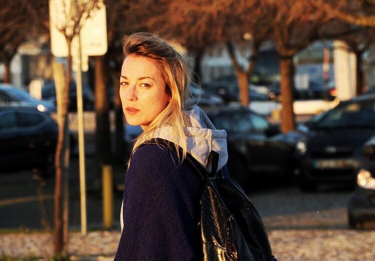 Maya Booth confirma que está à espera do primeiro filho... com foto da ...