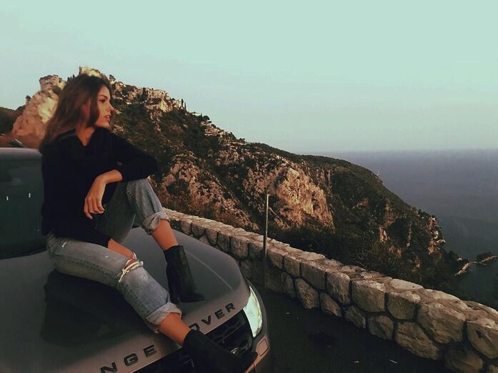 Conheça a filha de Gerhard Berger que teve um ‘flirt’ com Lourenço ...
