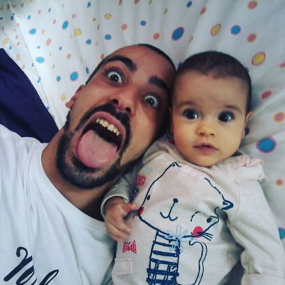As fotos mais amorosas do rapper Piruka com a filha - Flashes - FLASH!