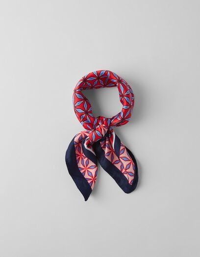 Lenço, um 'must have' que altera qualquer look ... para melhor ...