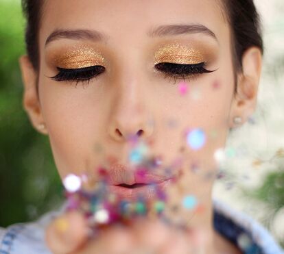 Cor e brilho para brincar ao Carnaval - Flashes - FLASH!