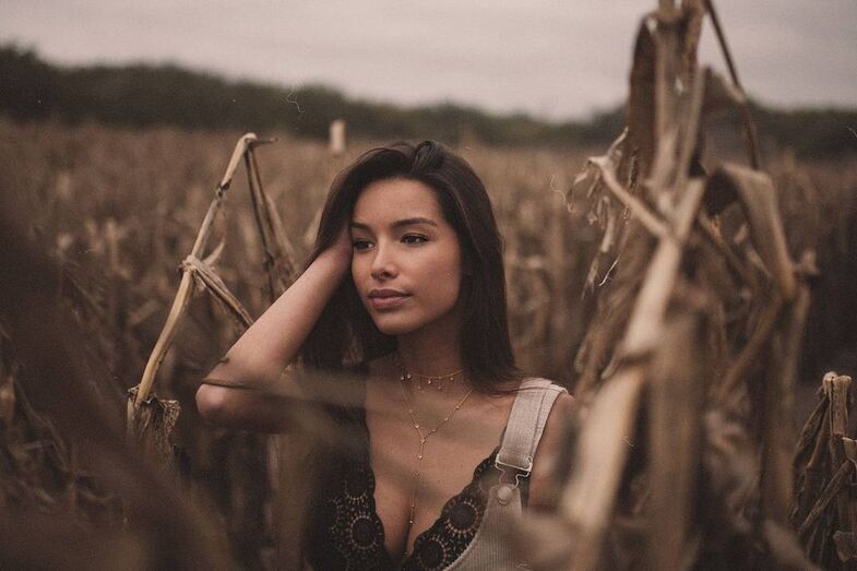 Que curvas são essas? Atriz Inês Sofia Monteiro arrasa com fotografias sensuais - Nacional - FLASH!