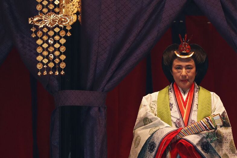 Família Real do Japão à beira da extinção! Imperadores Hiruhito e ...