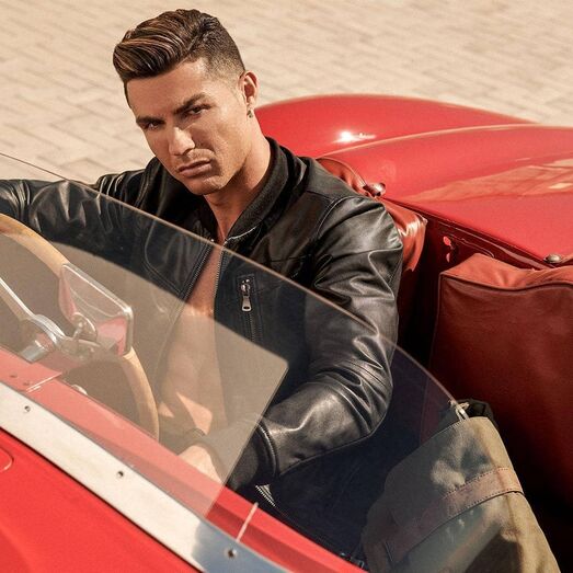 Cristiano Ronaldo injetou botox nos genitais para parecer mais ...