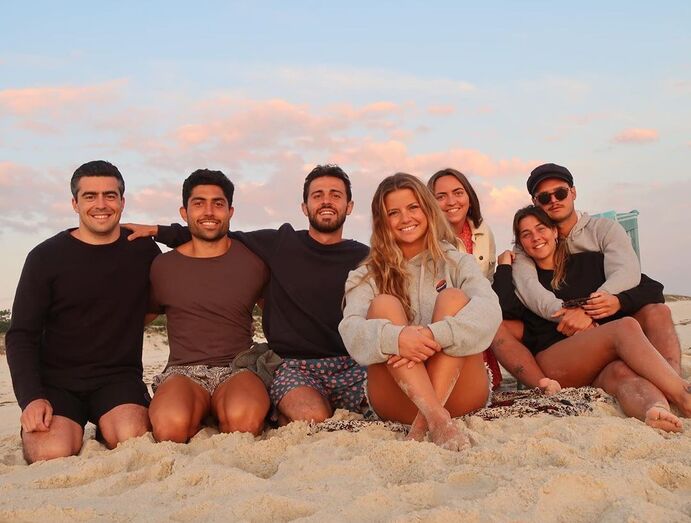 Bernardo Silva tem novo amor. Conheça a estrela de redes sociais que ...