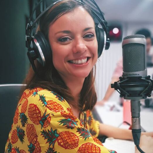 Das manhãs da Comercial para a TV! Conheça Vera Fernandes, a nova ...