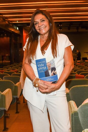 Antiga primeira-dama, Manuela Eanes, luta com novos problemas de saúde ...