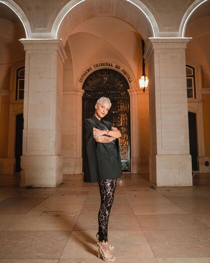 O que se passa com Mariza? De fadista a consultora de moda e a modelo ...