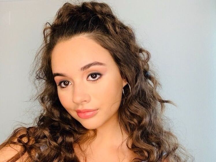 Conheça Eva, a filha de Wanda Stuart que faz sucesso em "Ídolos ...