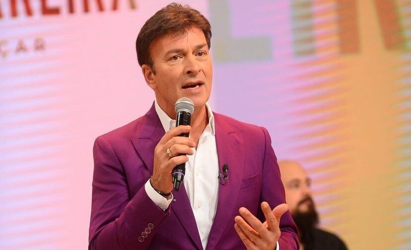 Muita emoção no encontro. Saiba o que une José Reza e Tony Carreira ...