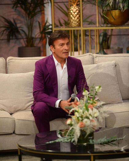 Muita emoção no encontro. Saiba o que une José Reza e Tony Carreira ...