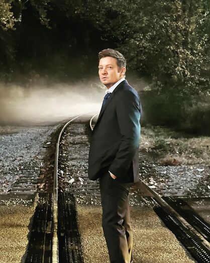 Ator Jeremy Renner mostra-se no hospital e reage pela primeira vez após ...