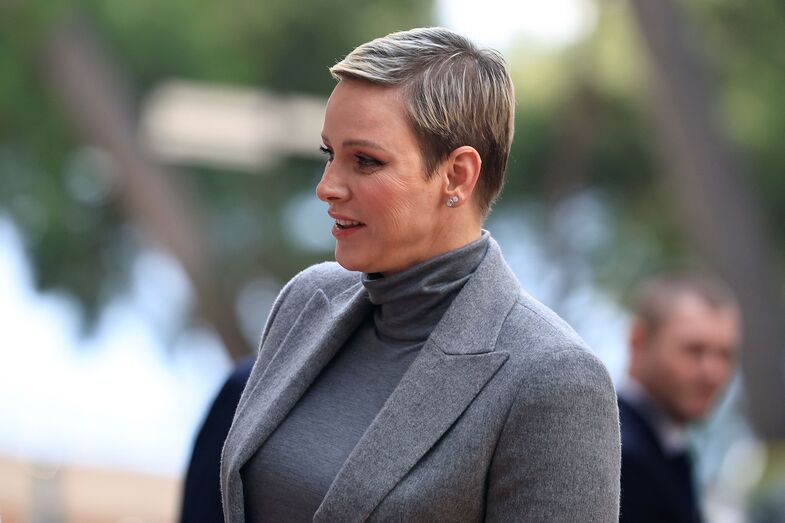 Princesa Charlene toma decisão radical sobre a educação dos filhos ...