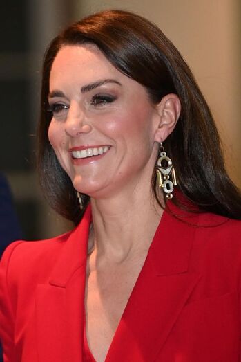 Controlada pelo palácio. Kate Middleton ainda não sabe o que vai vestir ...