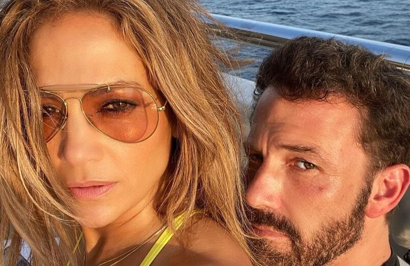 Está o amor no ar? Hamilton em brasa com Jennifer Lopez nas boxes da ...
