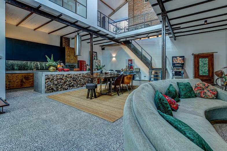 EXCLUSIVO: Kelly Bailey e Lourenço Ortigão mudam-se para luxuoso loft ...