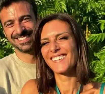 Paixão escaldante. Pivô da SIC Ana Patrícia Carvalho recebe declaração ...