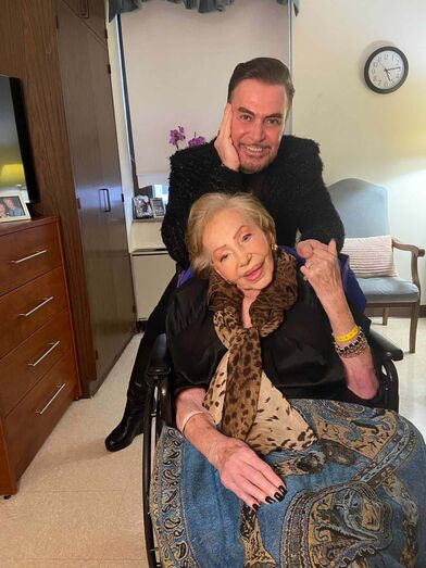 A desafiar as adversidades, Betty Grafstein celebra 96 anos: "Agora em ...