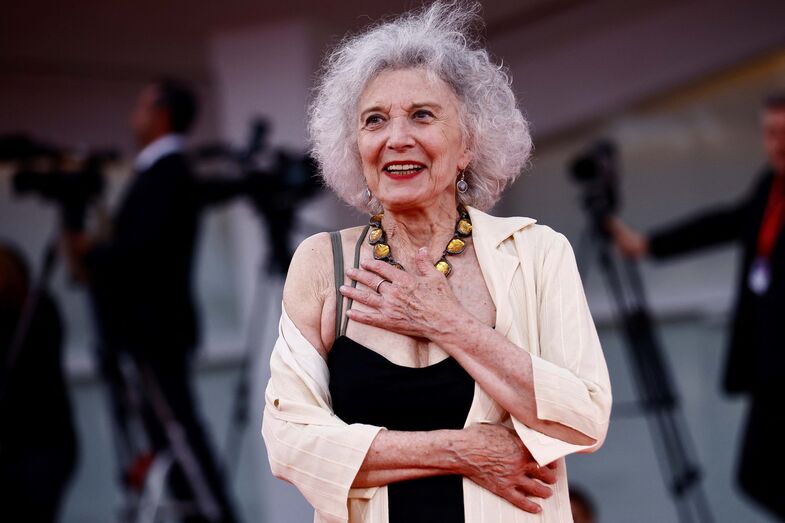 Morreu a atriz espanhola Marisa Paredes - Celebridades - FLASH!