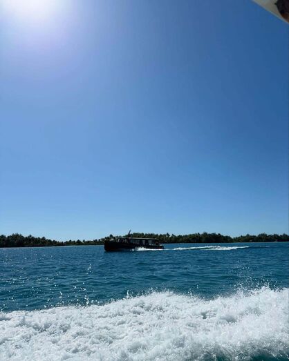 Amor e uma cabana de praia! As românticas férias de João Neves e Madalena Aragão entre Tavira e ...